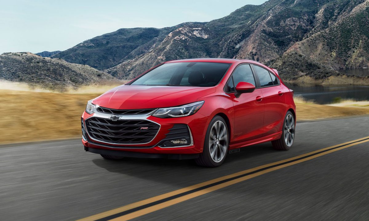 Cruze ganha versões especiais RS e Midnight e deve vender mais - Portal ...