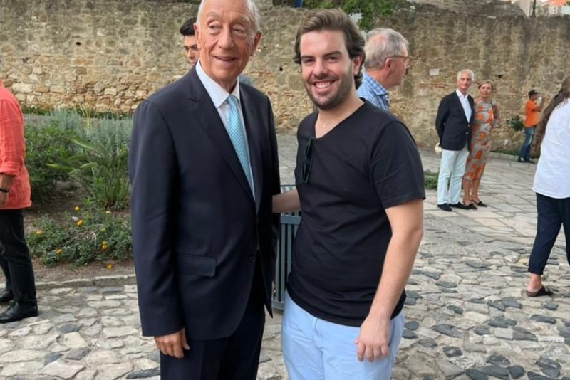 Patrícia e Danilo Dias marcam presença na festa de 70 anos de Saul ...
