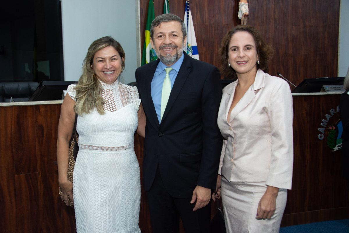Lenise Queiroz Rocha é agraciada com a Medalha Paulo Freire - Portal IN ...