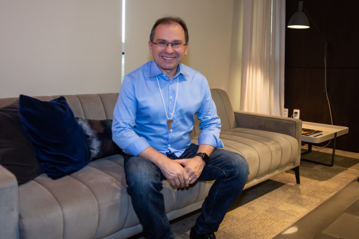 Carlos Matos lança livro sobre a história transformadora da produção de ...