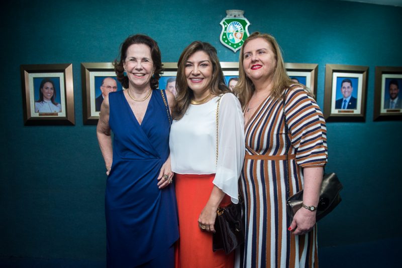 Inês Cavalcante, Rodrigo Maia e Danielle Valente homenageados por ...