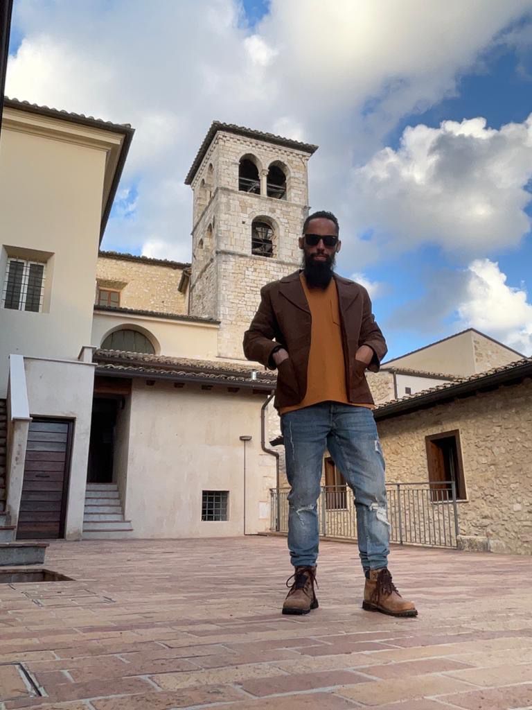 Juca Máximo, renomado artista visual, troca de idade nesta quinta-feira ...