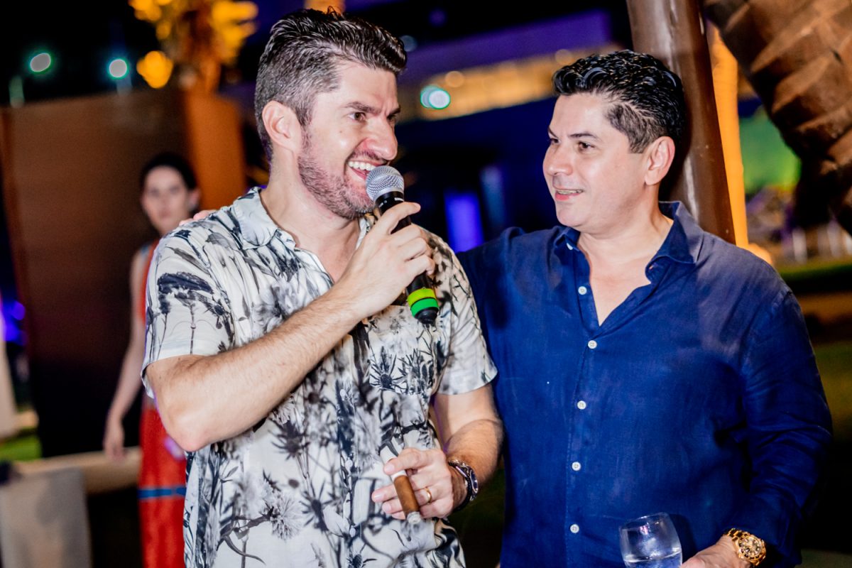 Patrícia e Danilo Dias marcam presença na festa de 70 anos de Saul ...