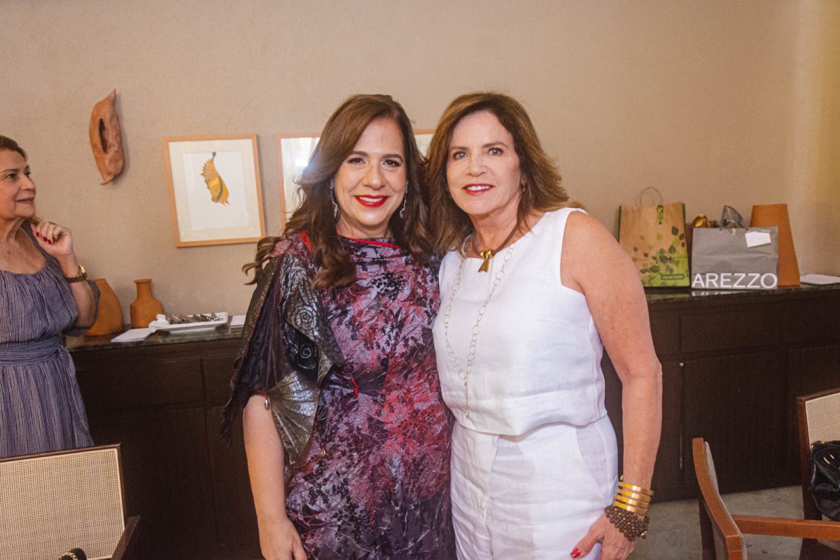 Martinha Assunção ganha carinhosa festa surpresa no L'ô Restaurante ...