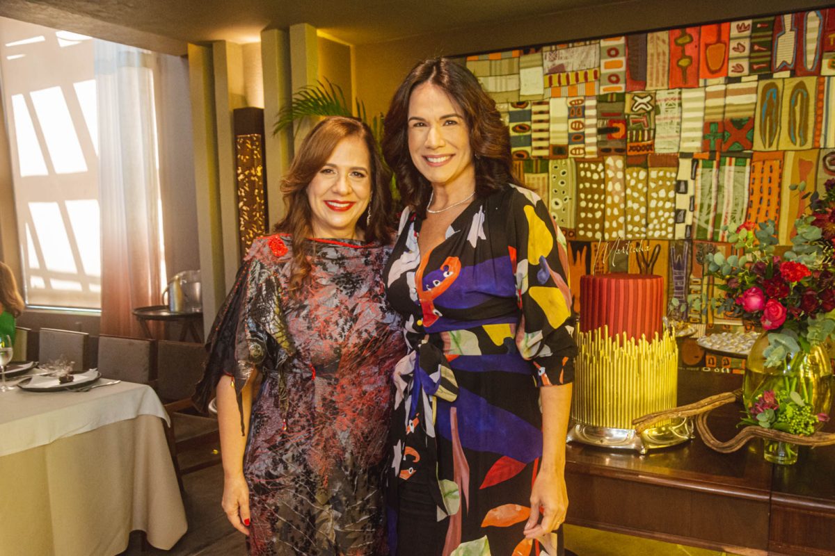 Martinha Assunção ganha carinhosa festa surpresa no L'ô Restaurante ...