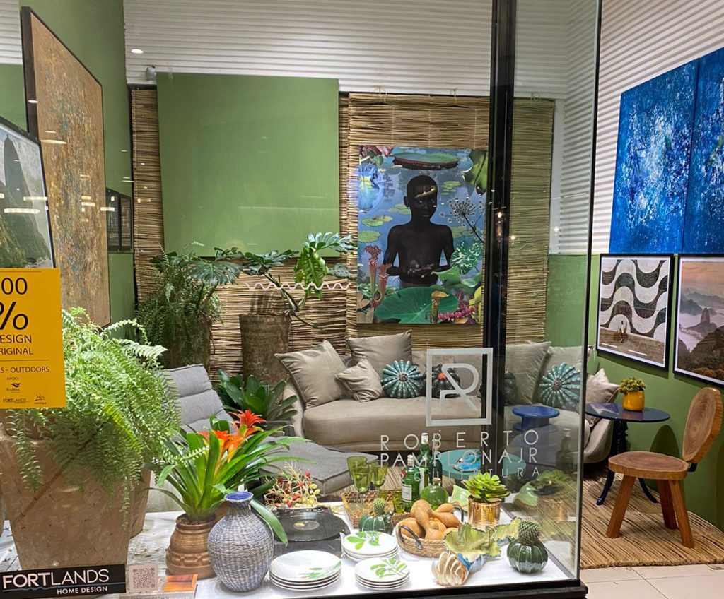 Mostra 100% DESIGN Original VITRINES - OUTDOOR . É o tema da versão ...