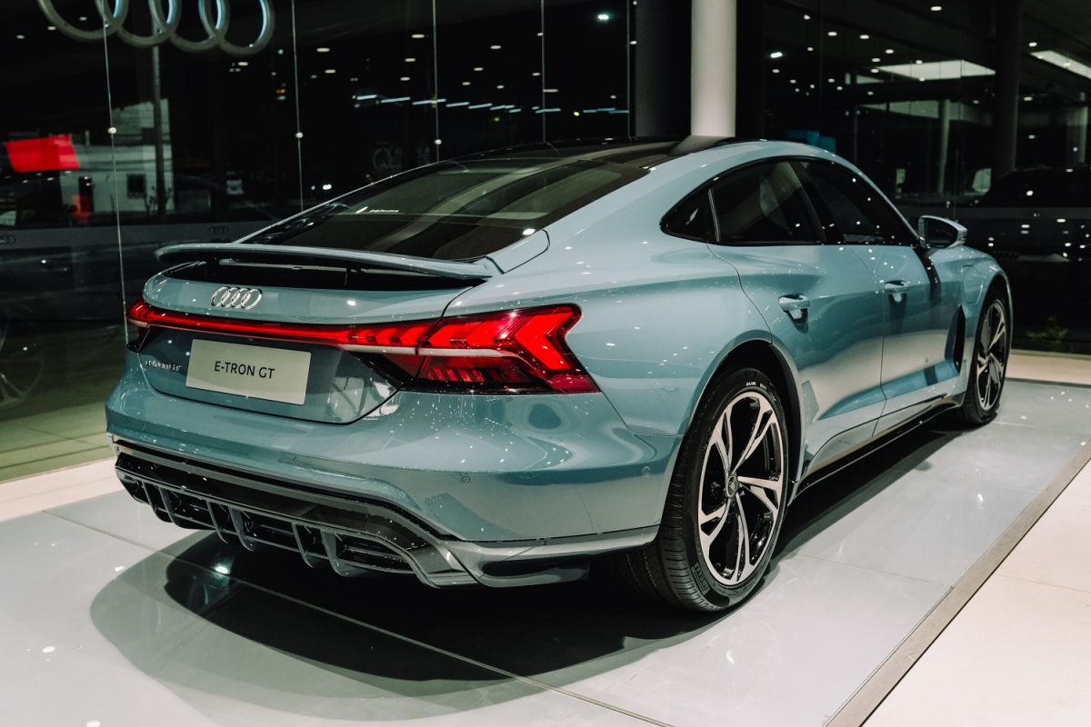Audi Center Fortaleza recebe título de "Garagem Audi Favorita" e ...