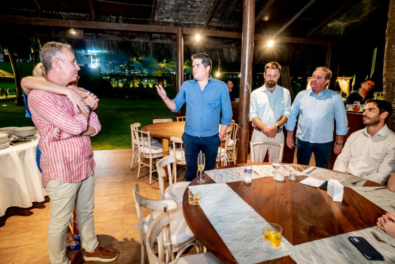 Anderson Valença conclui gestão como capitão dos Portos do Ceará e é ...