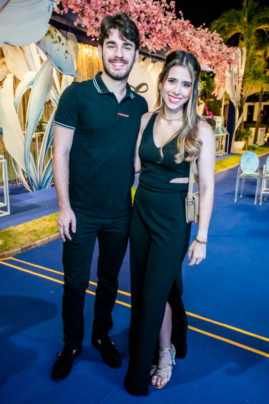 Gabriela da Escóssia celebra chegada dos 21 anos com festão na mansão ...
