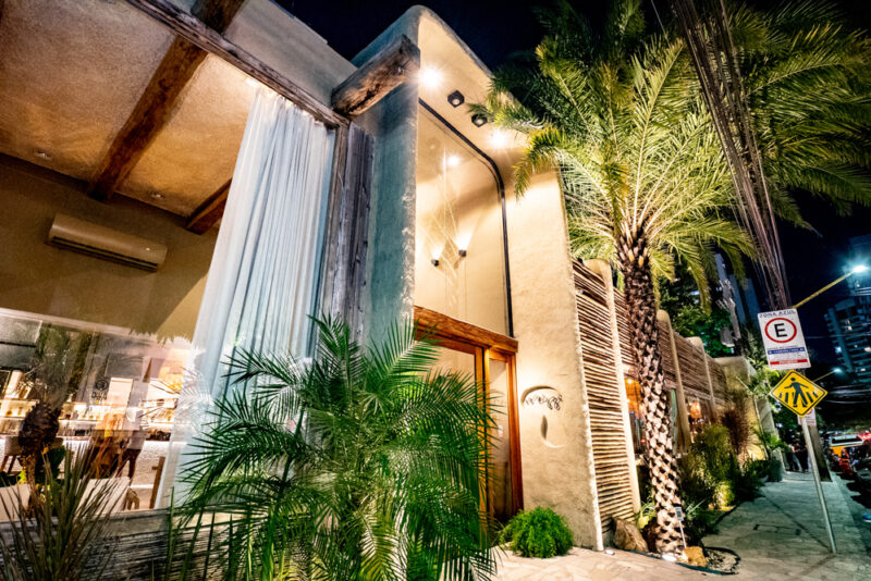 Mézzi Restaurante une música e gastronomia com programação exclusiva de ...