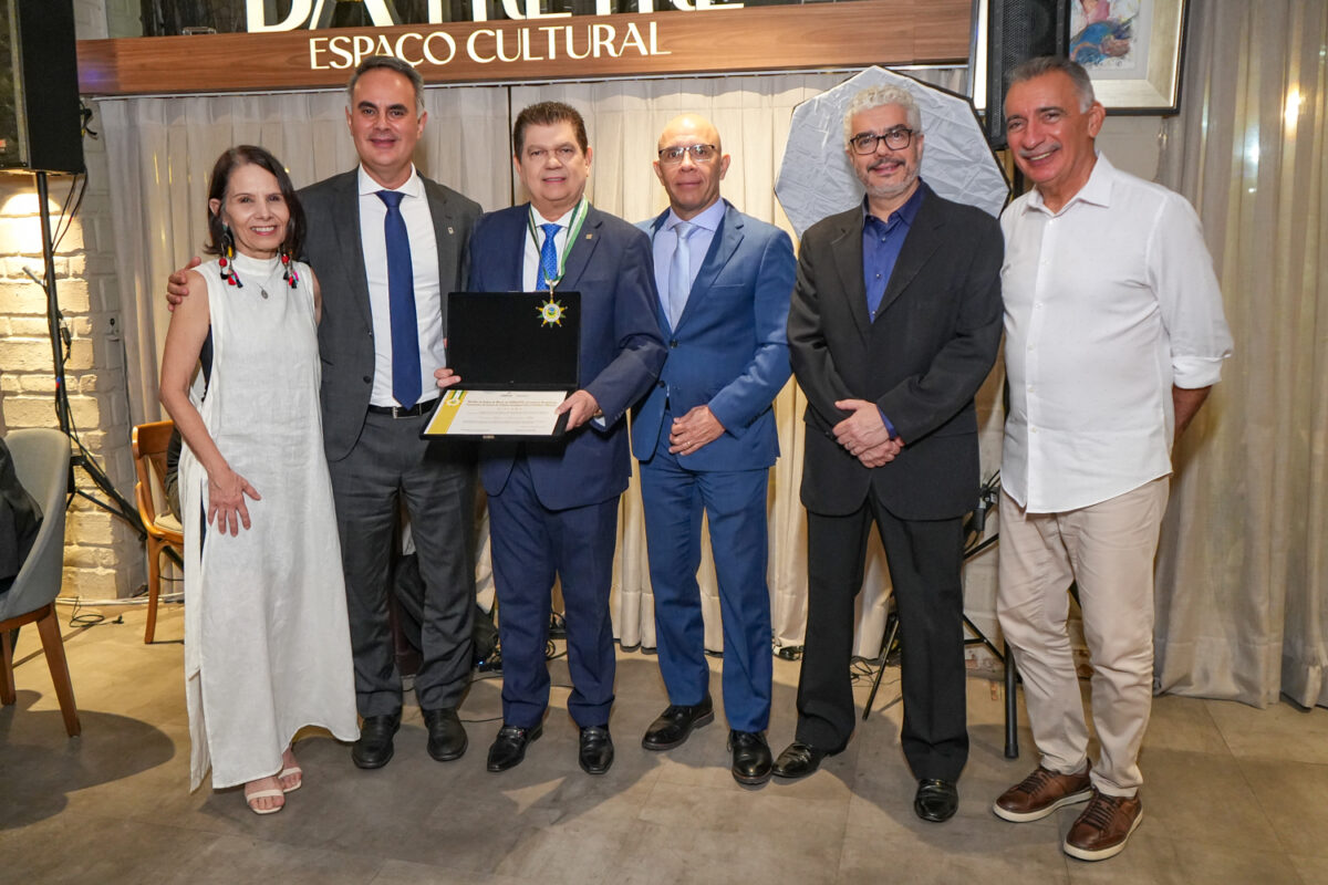 Mauro Filho recebe comenda em noite de homenagem - Portal IN - Pompeu ...