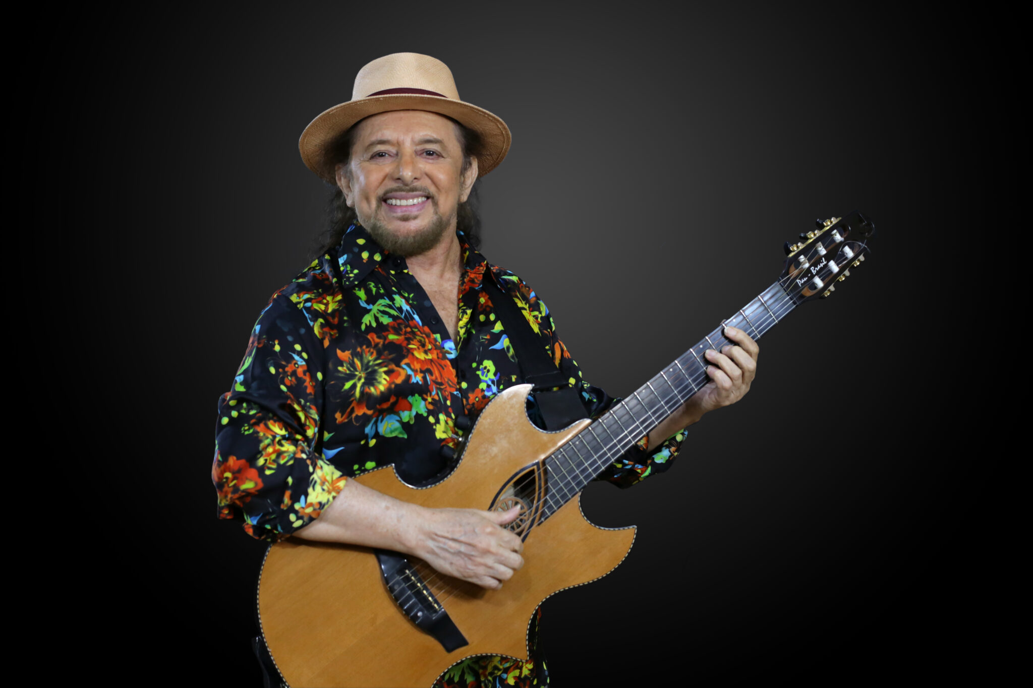 Geraldo Azevedo apresenta show da turnê que marca seus 80 anos no ...