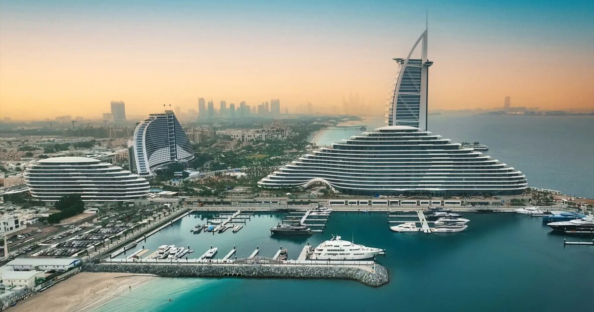 Conheça o Jumeirah Marsa Al Arab, novo hotel 7 estrelas de ultra luxo ...