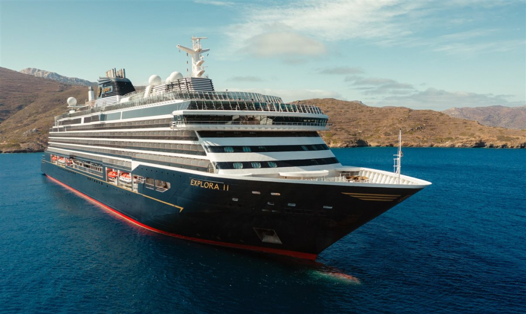 Explora II é o único navio atracado em Mônaco durante o GP de Fórmula 1 ...