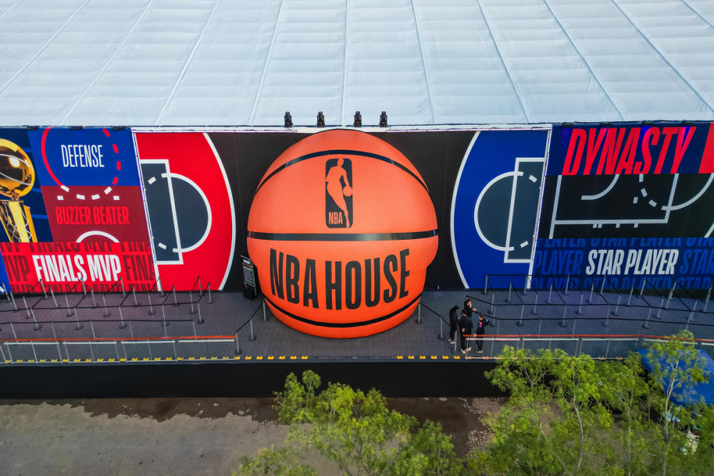 NBA House 2025 inicia temporada de experiências imersivas em São Paulo ...