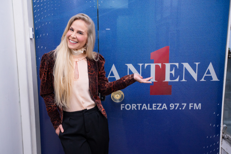 NE Poder ganha nova voz: Simone Pontes assume o comando do programa na ...