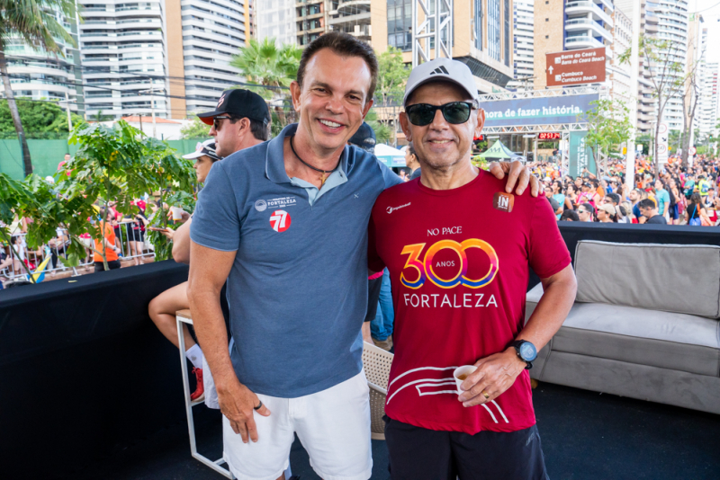 Fortaleza corre junto e faz história na 1ª Maratona da cidade - Portal ...
